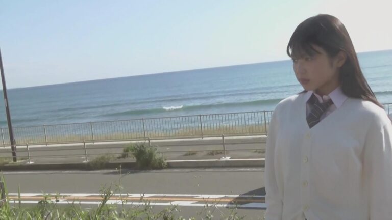 矢野ななか 18歳の魅力溢れる水着グラビアで新境地を開拓 | 水着グラビア