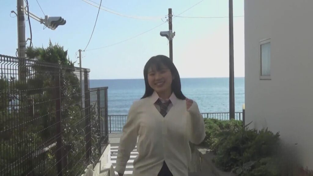 矢野ななか 18歳の魅力溢れる水着グラビアで新境地を開拓 | 水着グラビア