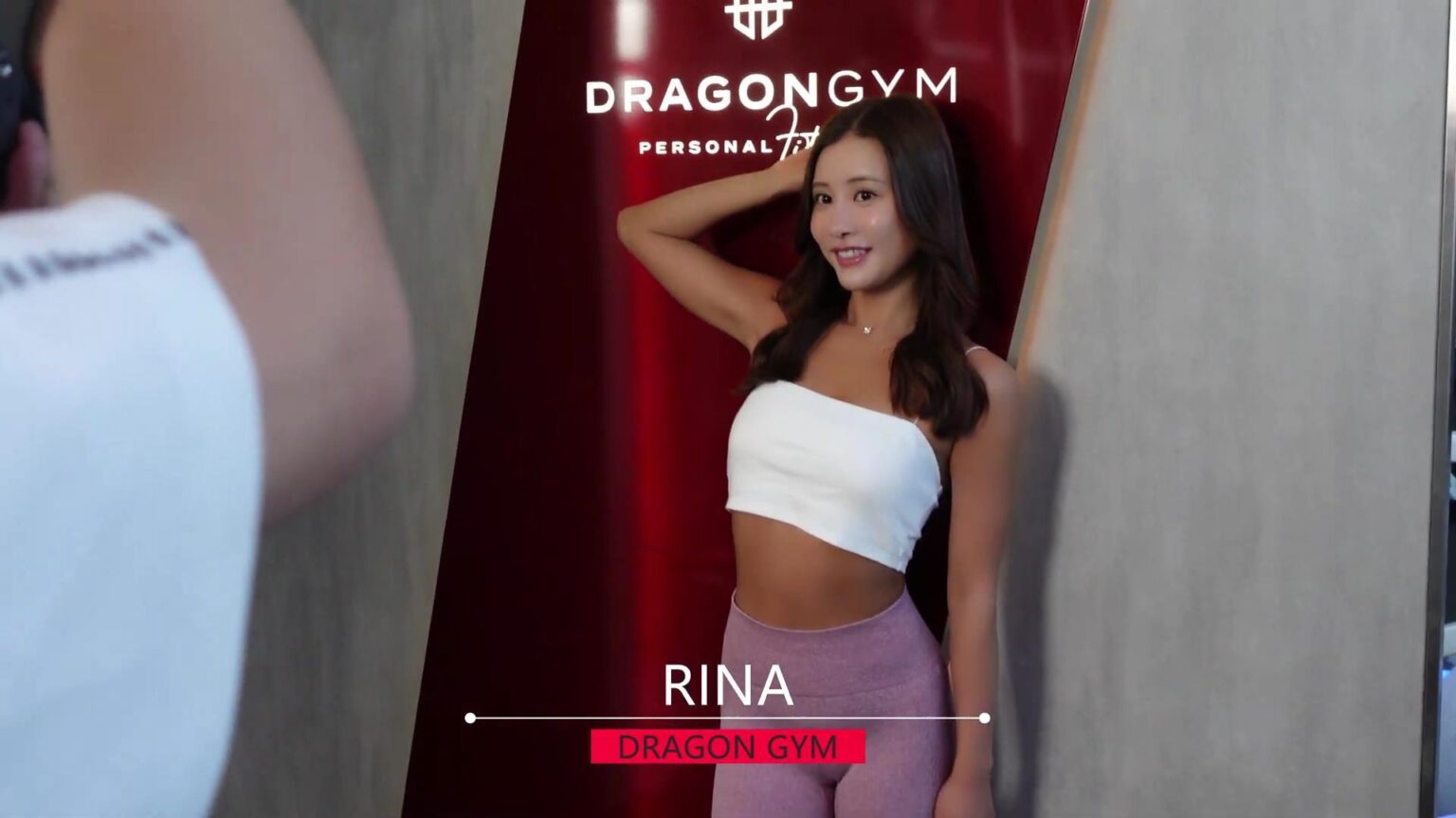 「DRAGON GYM」の人気メンバー4人がグラビアに挑戦！ | 水着グラビア